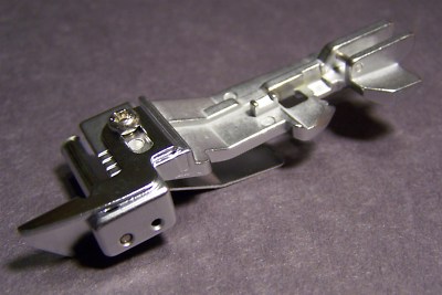 PRESSER FOOT Gathering Genuine Juki Fits Bernette 004 004D 006D 007D ...