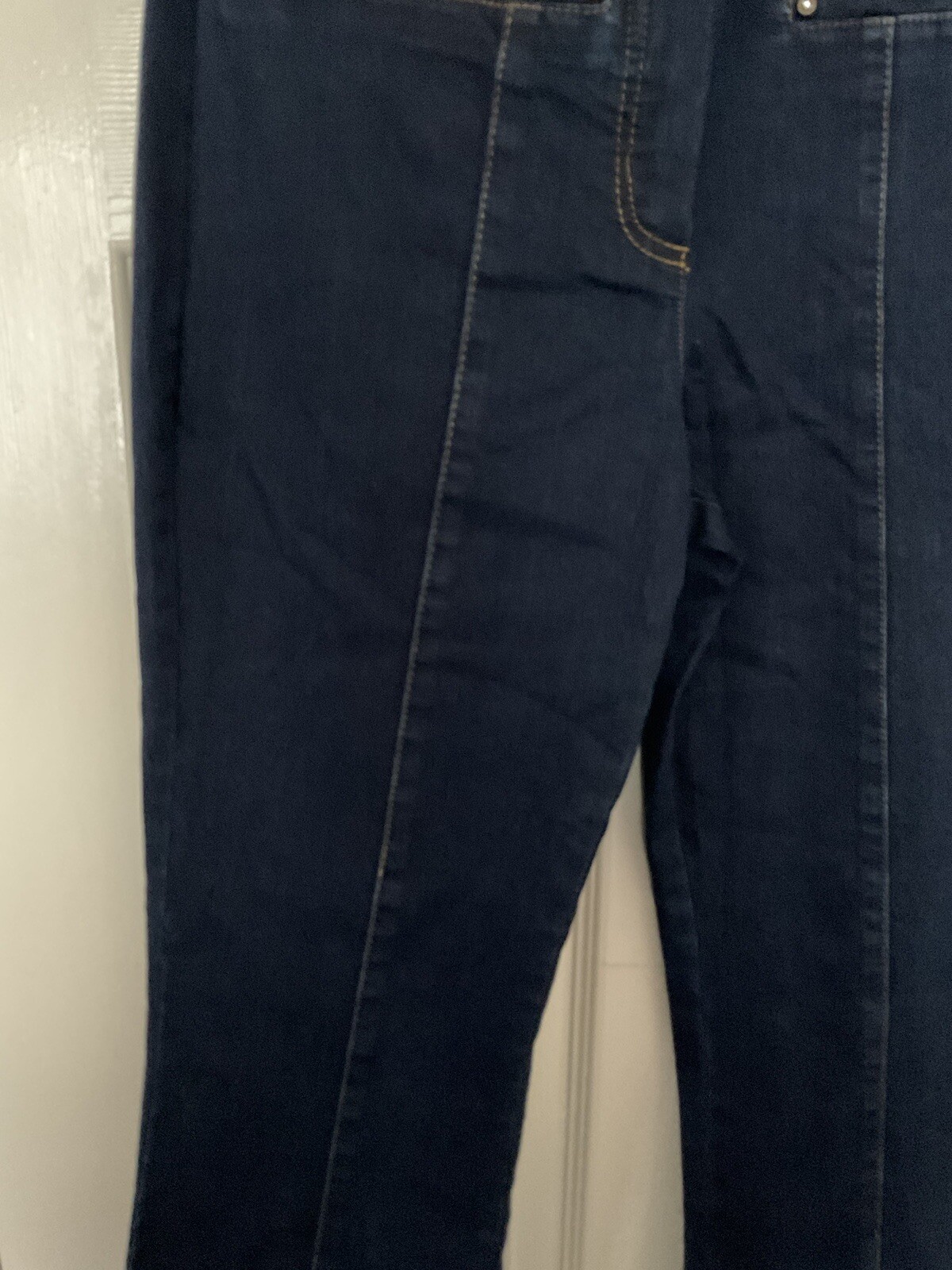 Womens Magisculpt Jeans BNWT Dark Blue Size 10 29 Inch Inside Leg womens-magisculpt-jeans-bnwt-dark-blue-size-10-29-inch-inside-leg