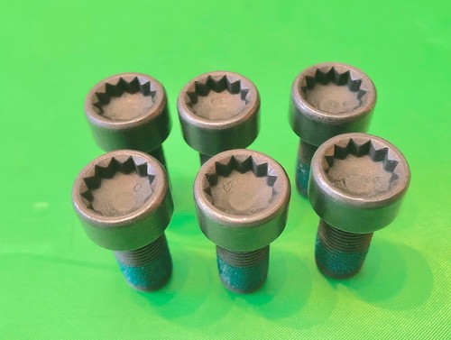 VW Golf Passat Jetta Audi A3 A4 TT Manual+ DSG Engine Flywheel Bolts ...