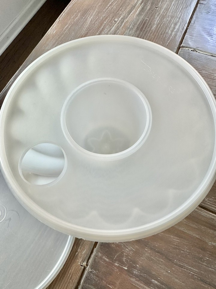 Vintage 9" Round White Tupperware Star Jel-n-serve Jell-O Mold W/ Two ...