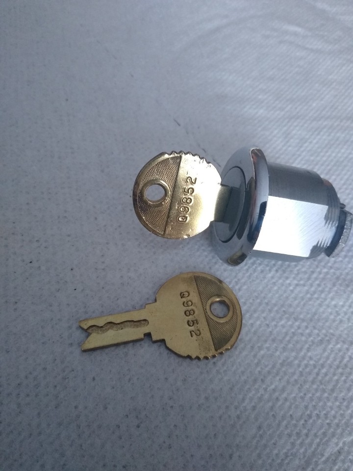 ORIGINAL lock And Key Set For Front Load Jackpot Mills High Top Slot ...