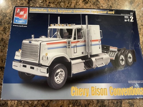 AMT ERTL Chevrolet Chevy Bison Conventional 1:25 Model Kit 2003 Open ...