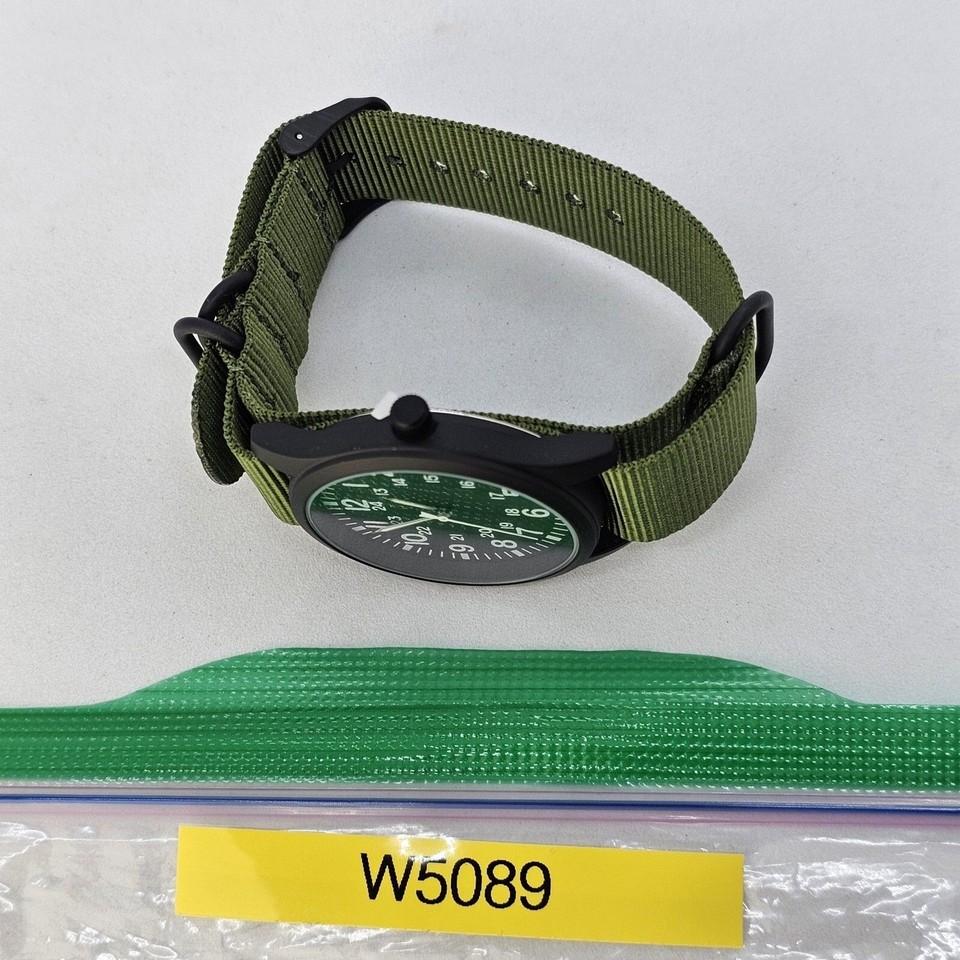 Men's Field Easy Read Watch 42MM Black Dial Army Green Nylon Band Strap ...