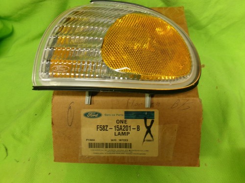 NOS OEM Ford F58Z-15A201-B Park Turn Signal Lamp 95-97 Windstar | eBay
