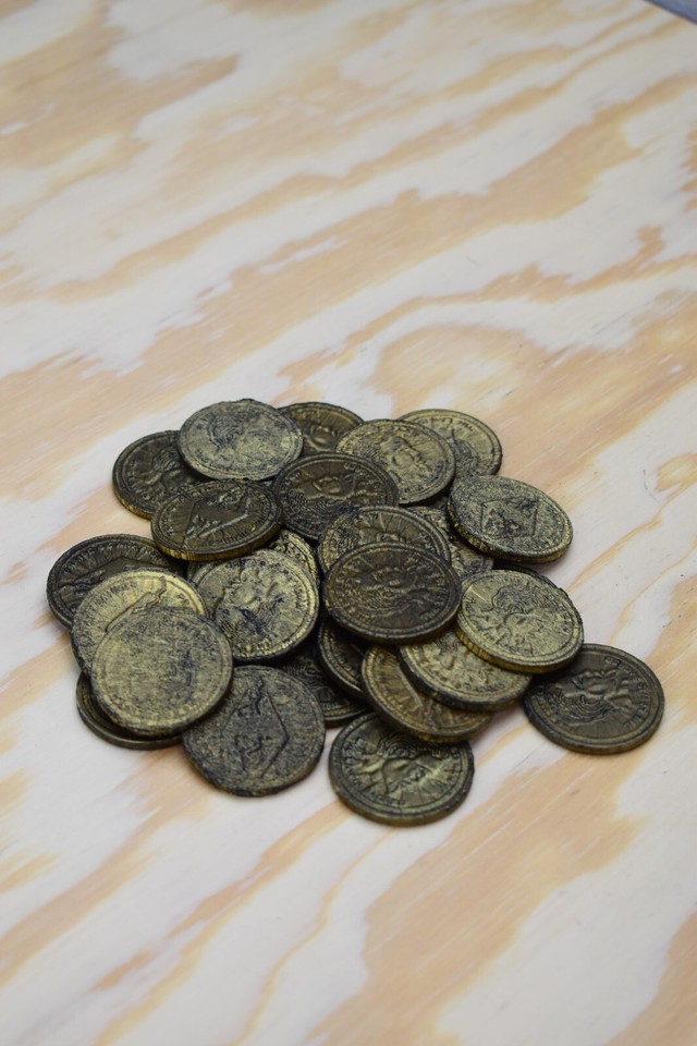 Skyrim Septim Coin Replica - The Elder Scrolls V: Skyrim Merch - Gamer ...