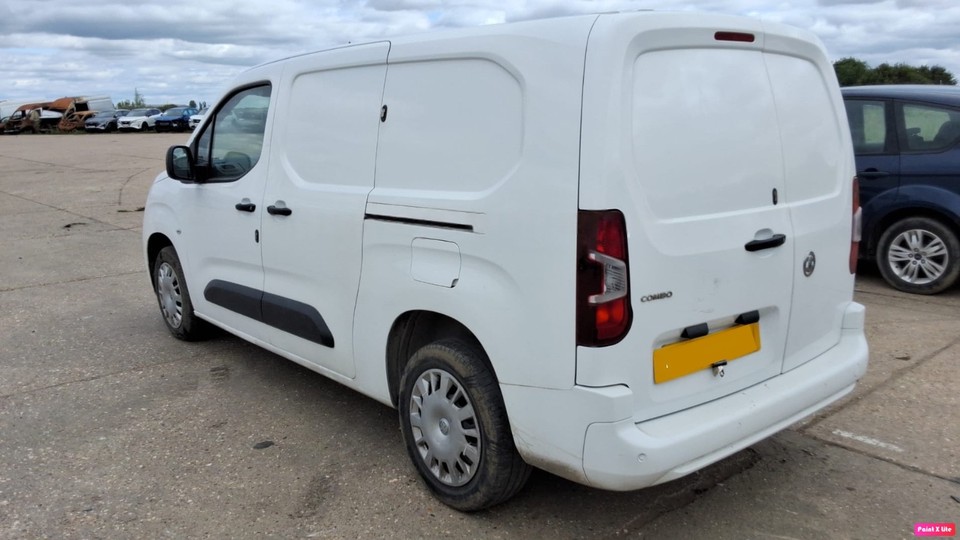 2020 VAUXHALL COMBO 2300 SPORTIVE TD 1.5 BREAKING ENGINE FRONT END MK5 ...