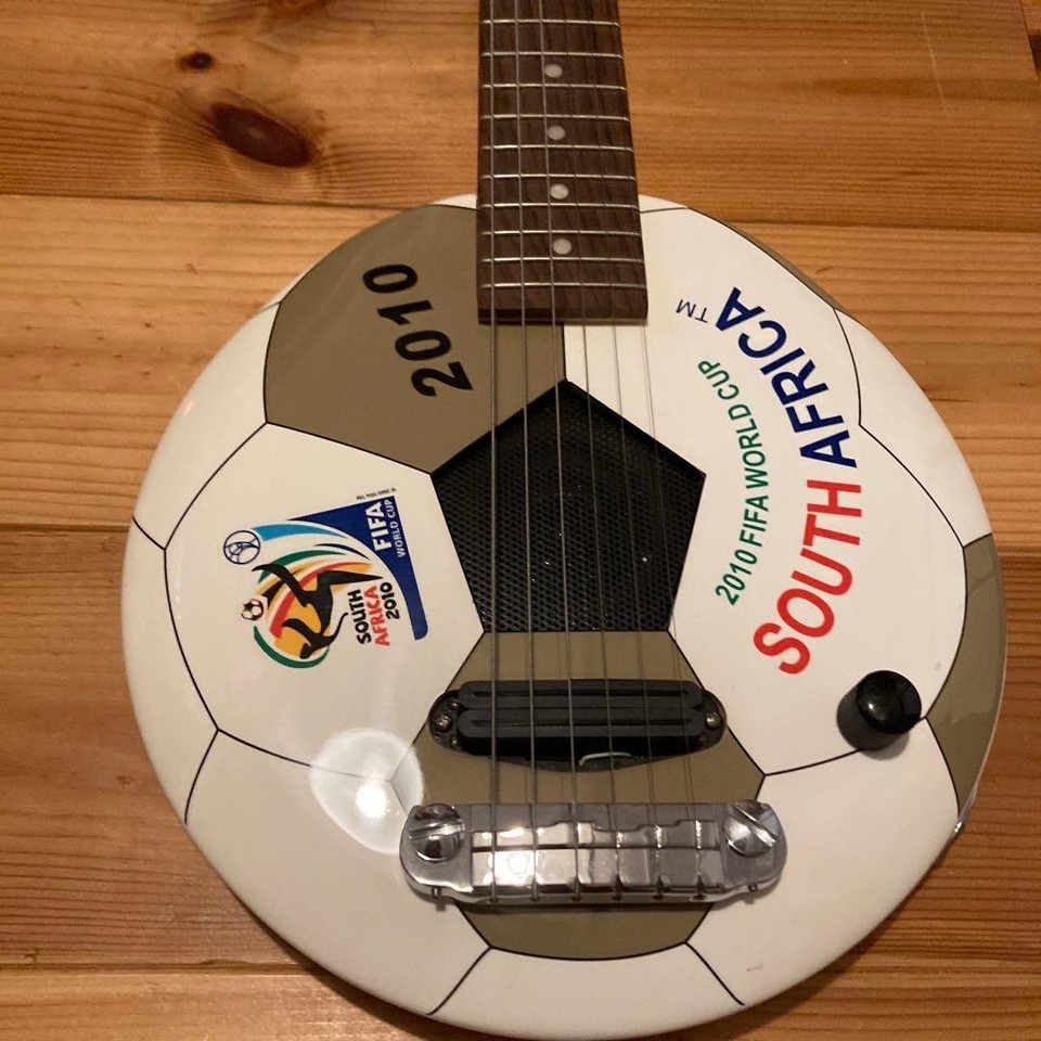 FIFA Soccer Ball Shaped Electric Guitar 2010 South Africa Mini Travel ...