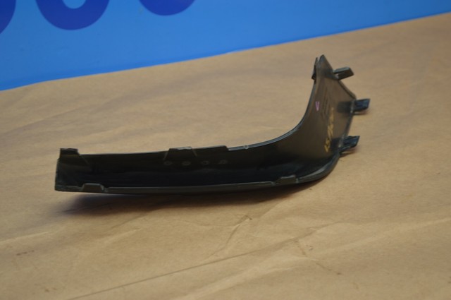 2015 95b Porsche Macan S Front Bumper Left Driver End Cover Trim Panel ...