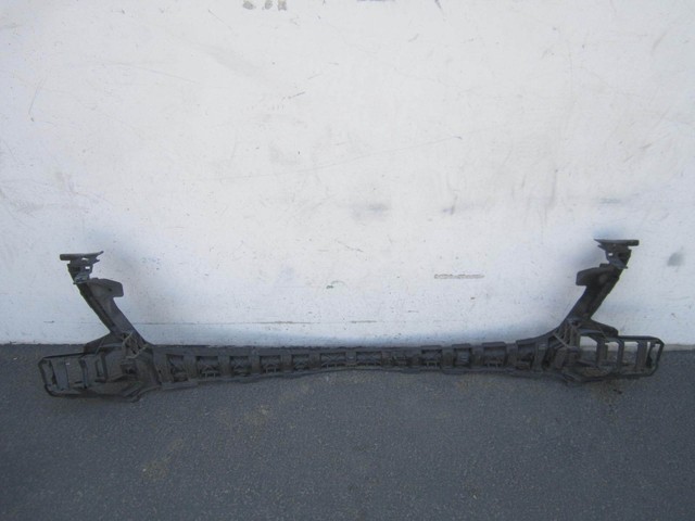 2017 MERCEDES Gls450 Front Bumper Center Insert A1668854965 Bracket ...