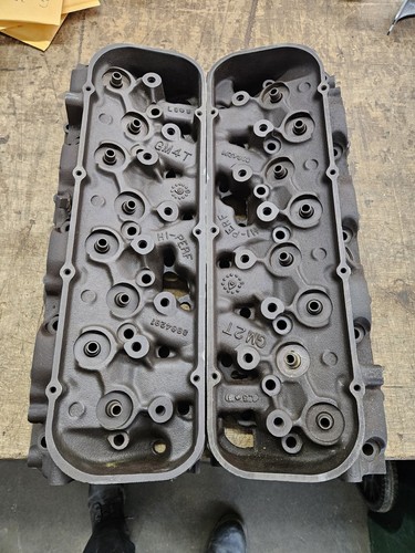 1970 BBC Big Block Chevy 396 402 LS6 454 Rectangle Port Heads 3964291 ...