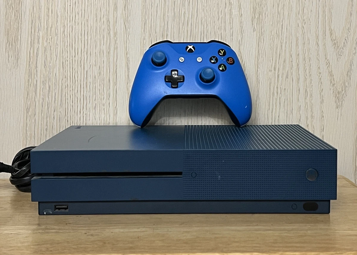 Blue Xbox 360 Bundle