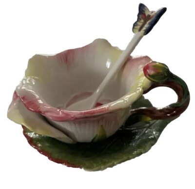 Garden Collection By Corner Ruby 3pc Flower Tea Cup, Leaf Saucer ...