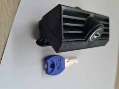 Window Handles - Wunderlich, Comalco windows - Keyed | eBay