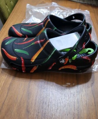 Crocs Bistro Graphic Clog Slip Resistant Chili Peppers Men’s Sz 6 Women ...