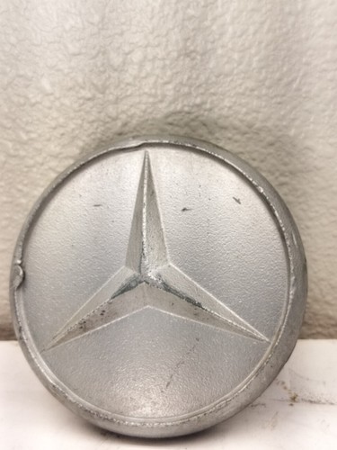 Mercedes Benz Bundt Wheel Center Rim Cap Mexican Hat Hub Dust Cover ...
