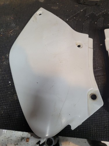 1998 98 XR400R XR400 XR 400 400R OEM Plastics Side Panels | eBay