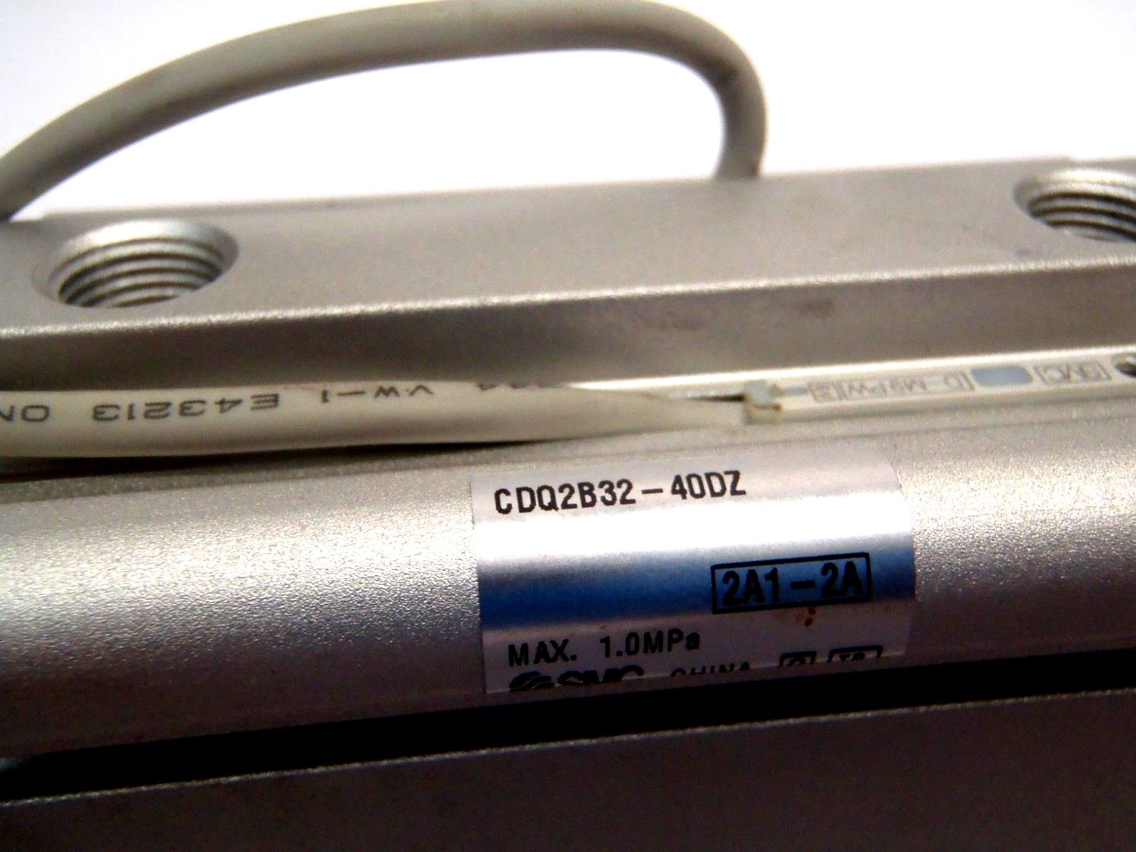 SMC CDQ2B32-40DZ [2A1-2A] [G][TP] Compact Cylinder w/ (2) D-M9PW [SV ...