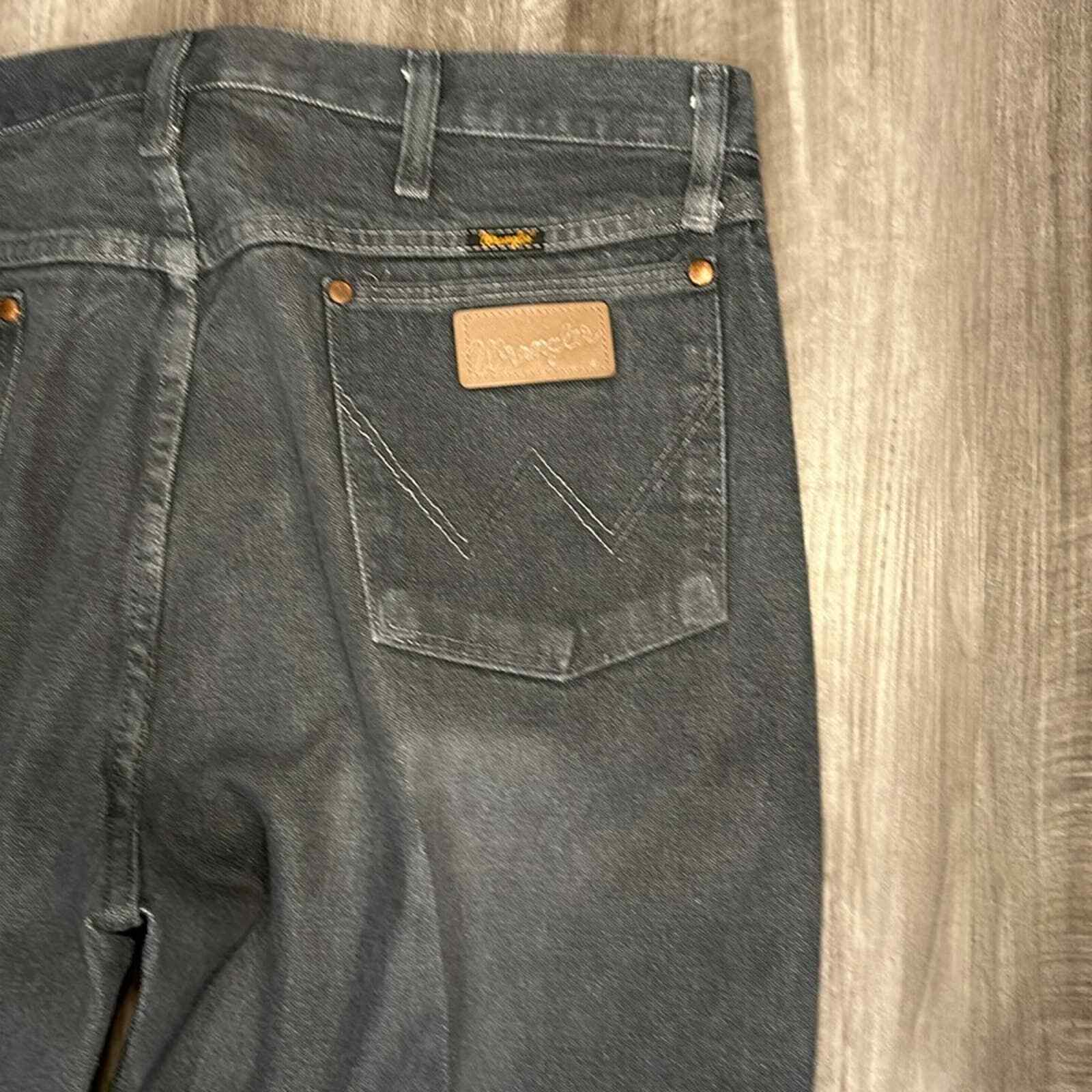 Wrangler Cowboy Cut Original Cut Jeans - 38x34 - Gem