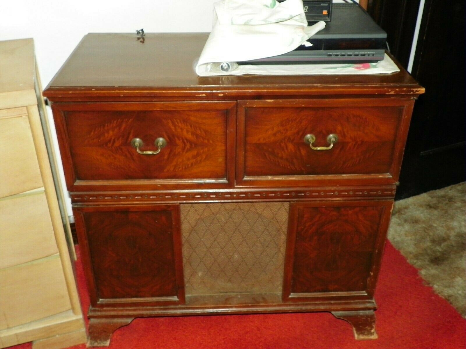 1950's DELCO Console Stereo Record Player. Very Rare. LARGE HEAVY ...