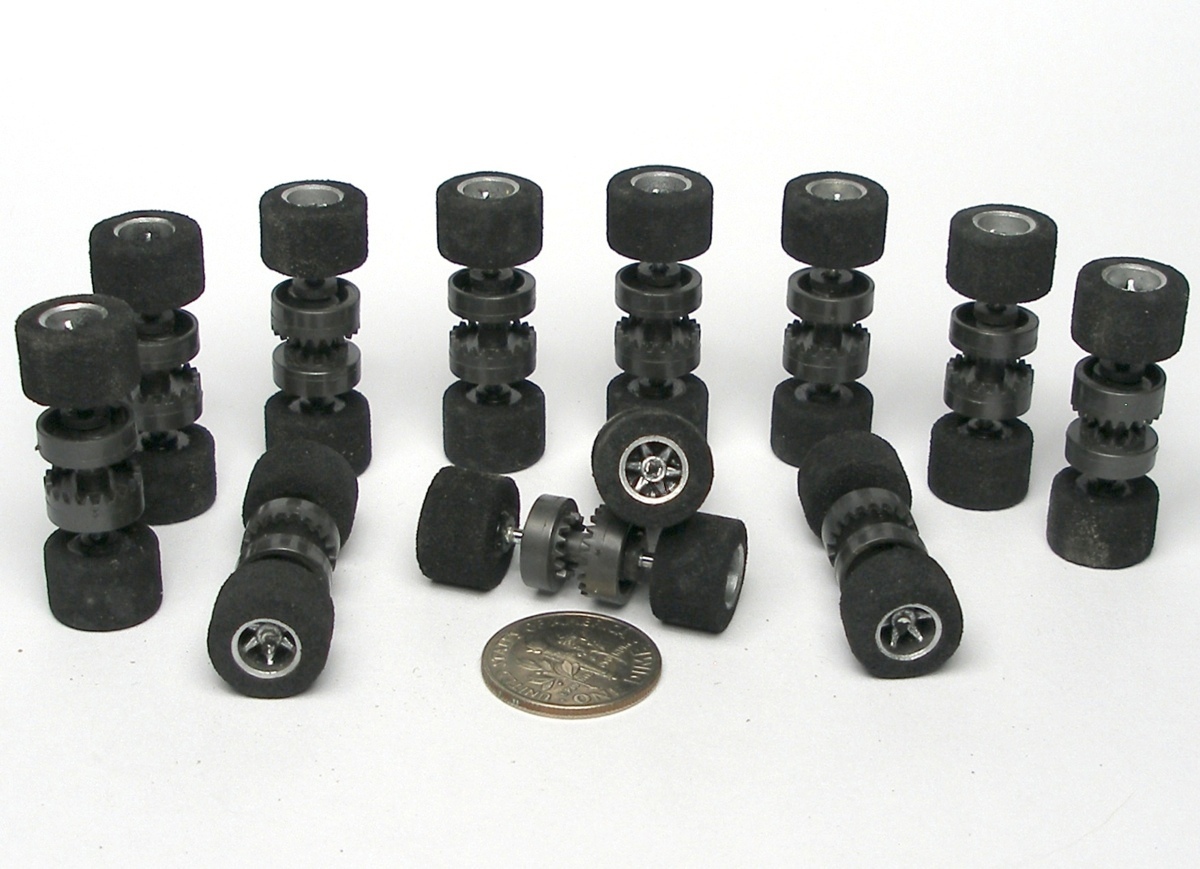 12 Aurora AFX HO G+ SPEED SHIFTER REAR GEAR TIRES WHEELS | eBay