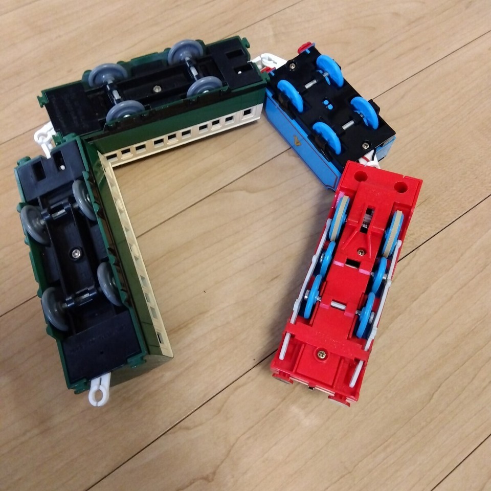 TOMY Thomas Friends Plarail Thomas Powerful Angry Gordon Strong Gordon ...