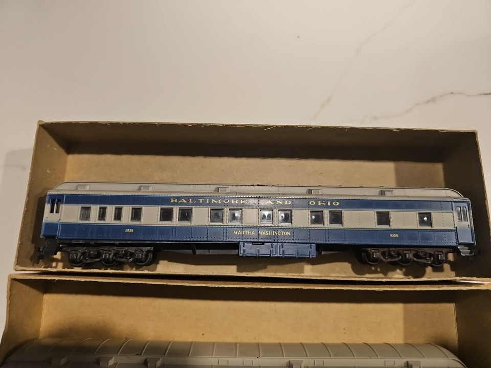 Lot of 4 HO Scale Athearn Baltimore & Ohio Passenger Cars 1845 1865 ...