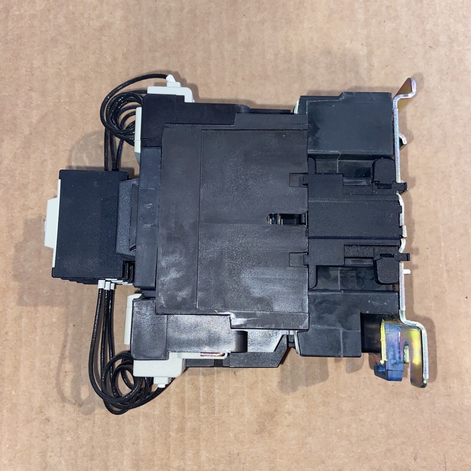 Telemecanique LC1DWK12 92A 600V 3P Contactor with 110/120VAC Coil ...