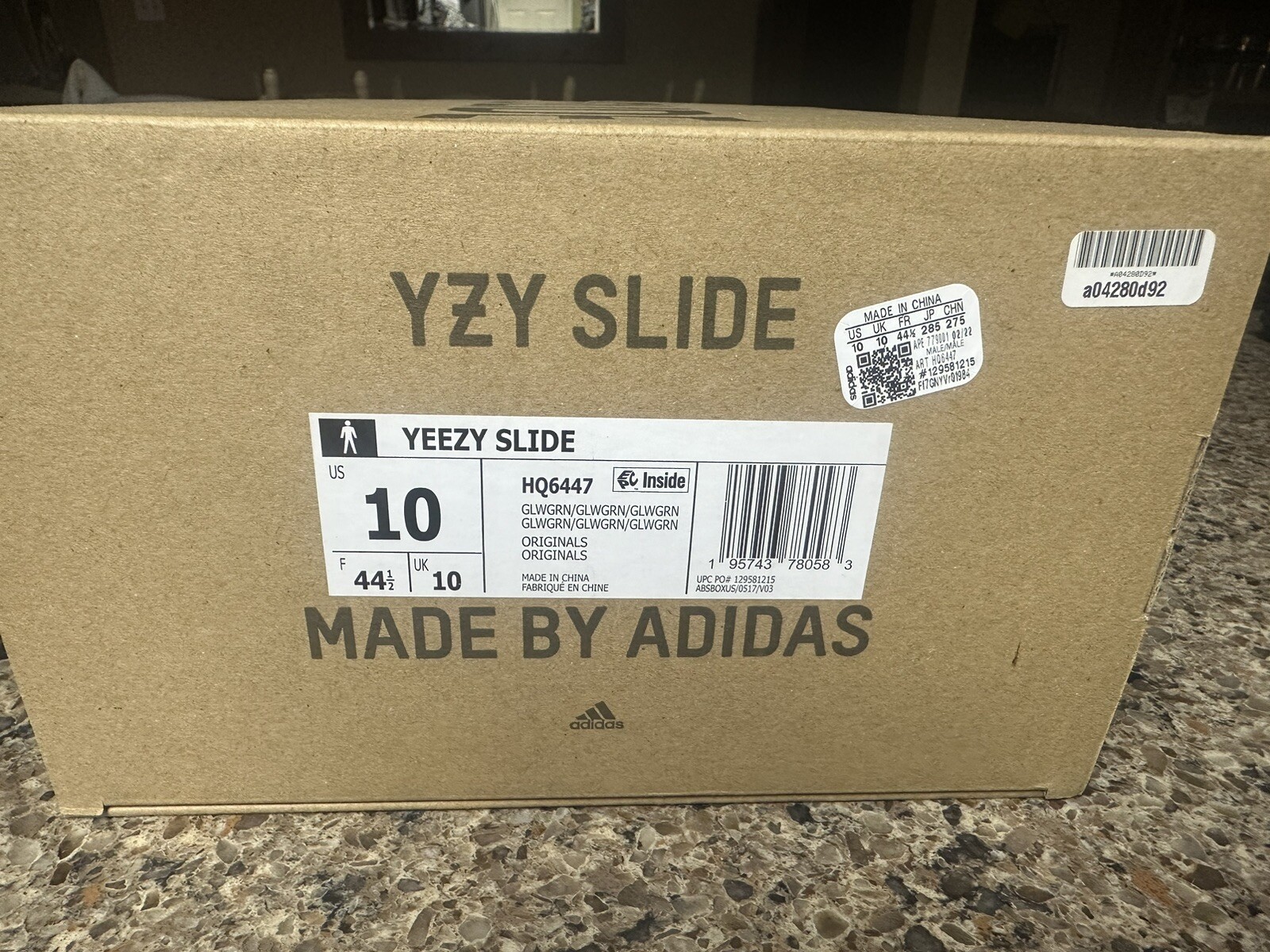 Adidas Yeezy slide HQ6447 Glow Green - Gem