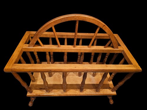 Vintage Mid Century Rustic Colonial Windsor Wood Spindle Magazine Rack ...
