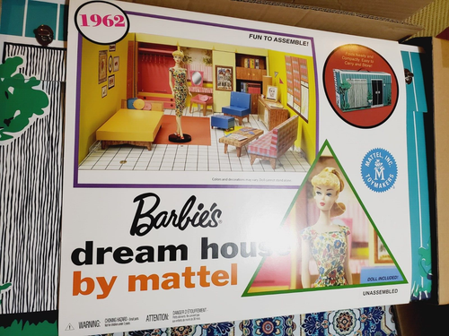 NEW BARBIE 1962 RETRO DREAM HOUSE Reproduction Mattel GNC38 | eBay