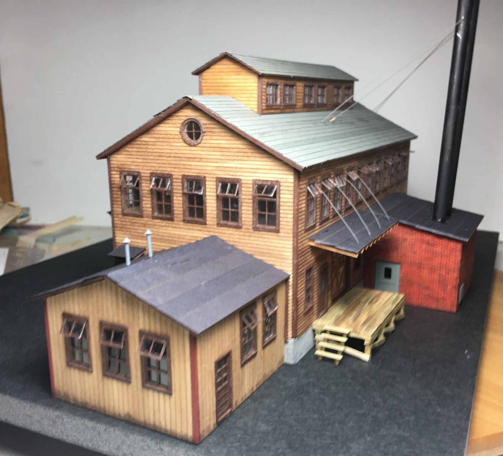 Motrak Models Bisgeier Tool Company Structure Kit - N Scale - NEW | eBay