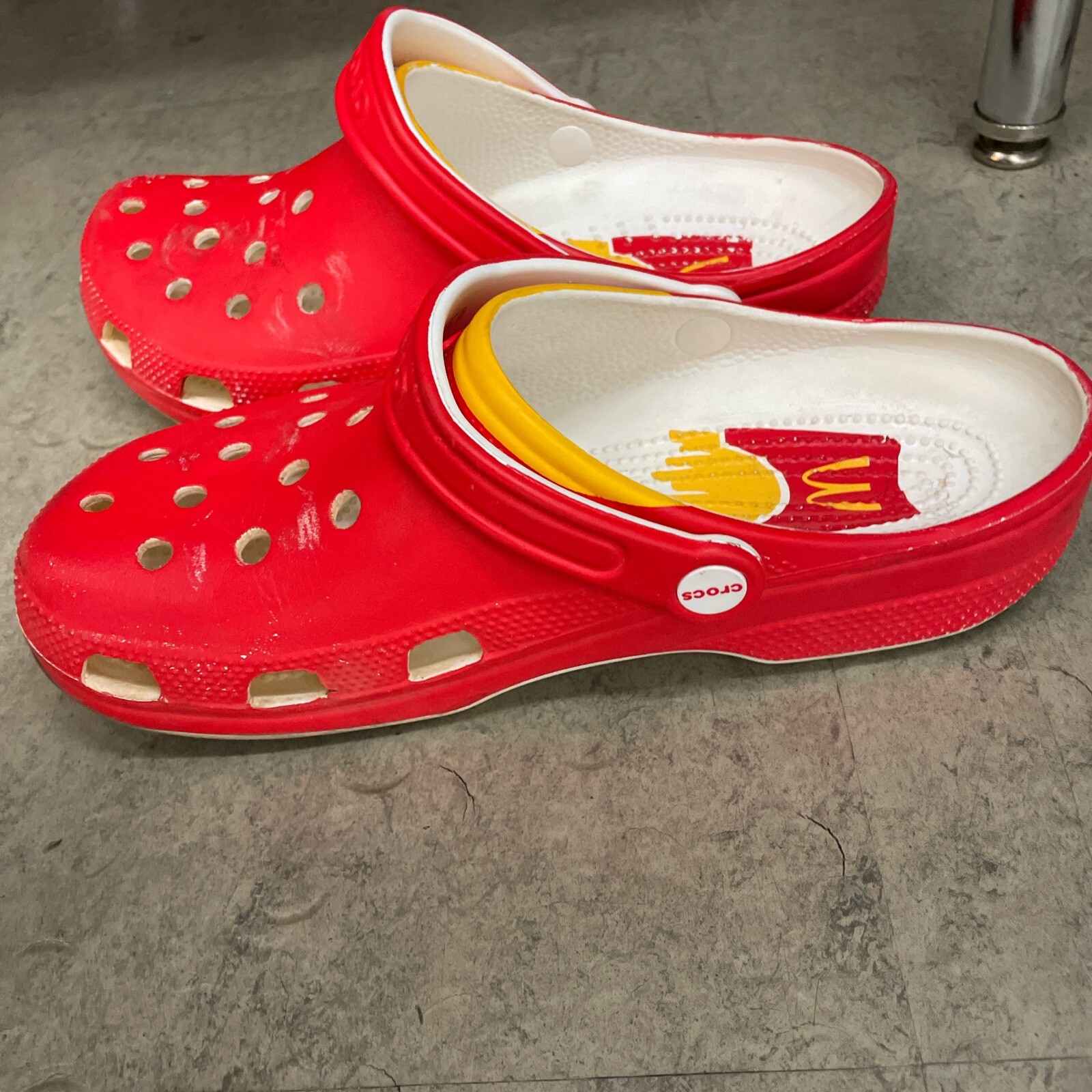 NEW Mens Crocs McDonalds Classic Clogs, size 9 (also … - Gem