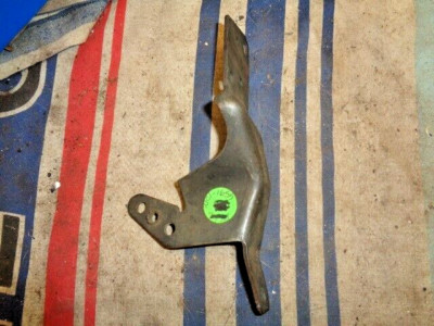 Accelerator Control Cable on Gas Pedal Arm Bracket, Original. 77-82 ...