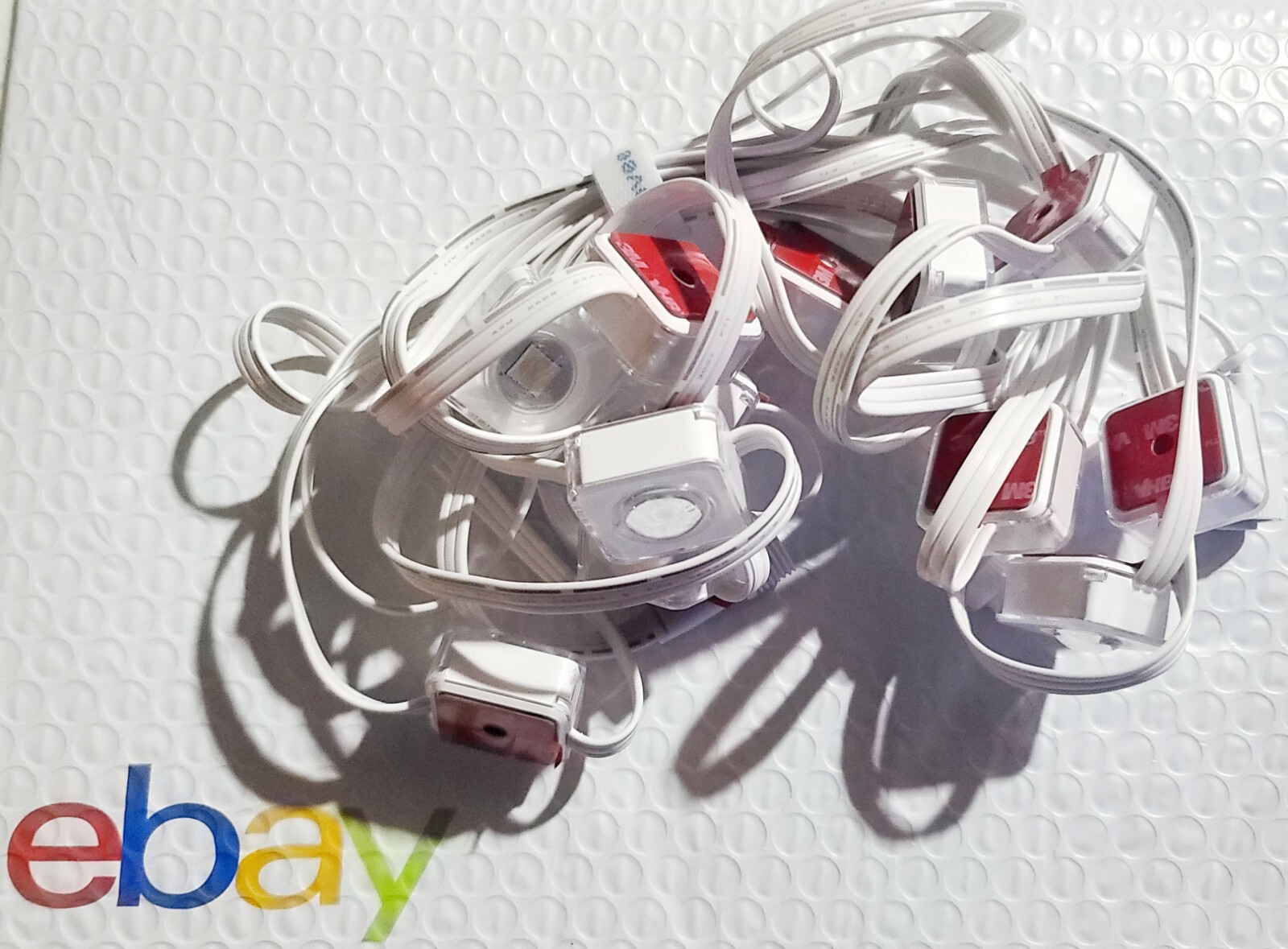 Govee "Permanent Outdoor Light 2" 16ft (12 LED Pucks) extension strand ...