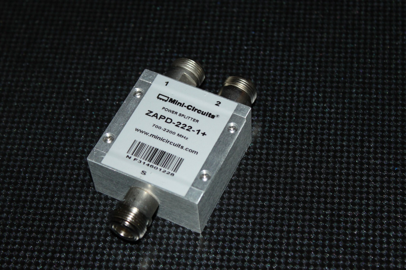 Mini-Circuits ZAPD-222-1+ 700-2200 MHZ Power Splitter 0.7-2.2 GHz | eBay