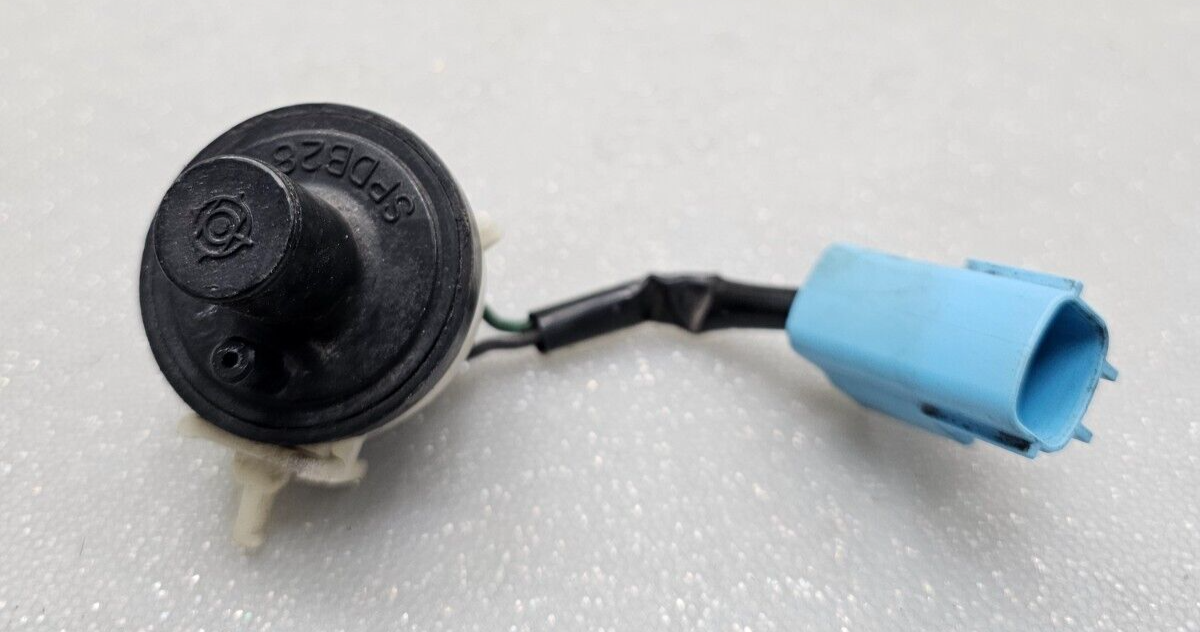 1999-2004 Nissan Pathfinder Vacuum Switch Swirl Control Valve OEM ...