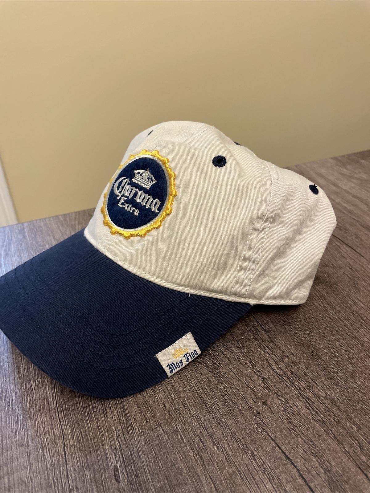 Corona Extra Hat Adjustable - Gem