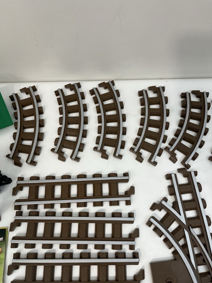 Lincoln Logs Frontier TRAIN TRACK Lot & Mountain Lot Of 32 Pieces ...