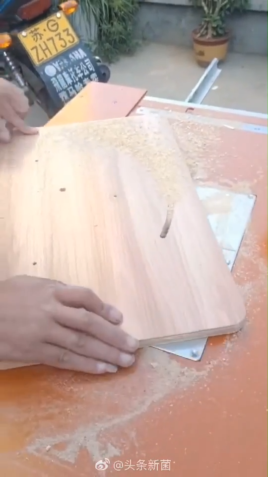 Drywall Cutout Drill Bit 5/32" Cut Out Rotary Tool Saw Bit Guidepoint ...