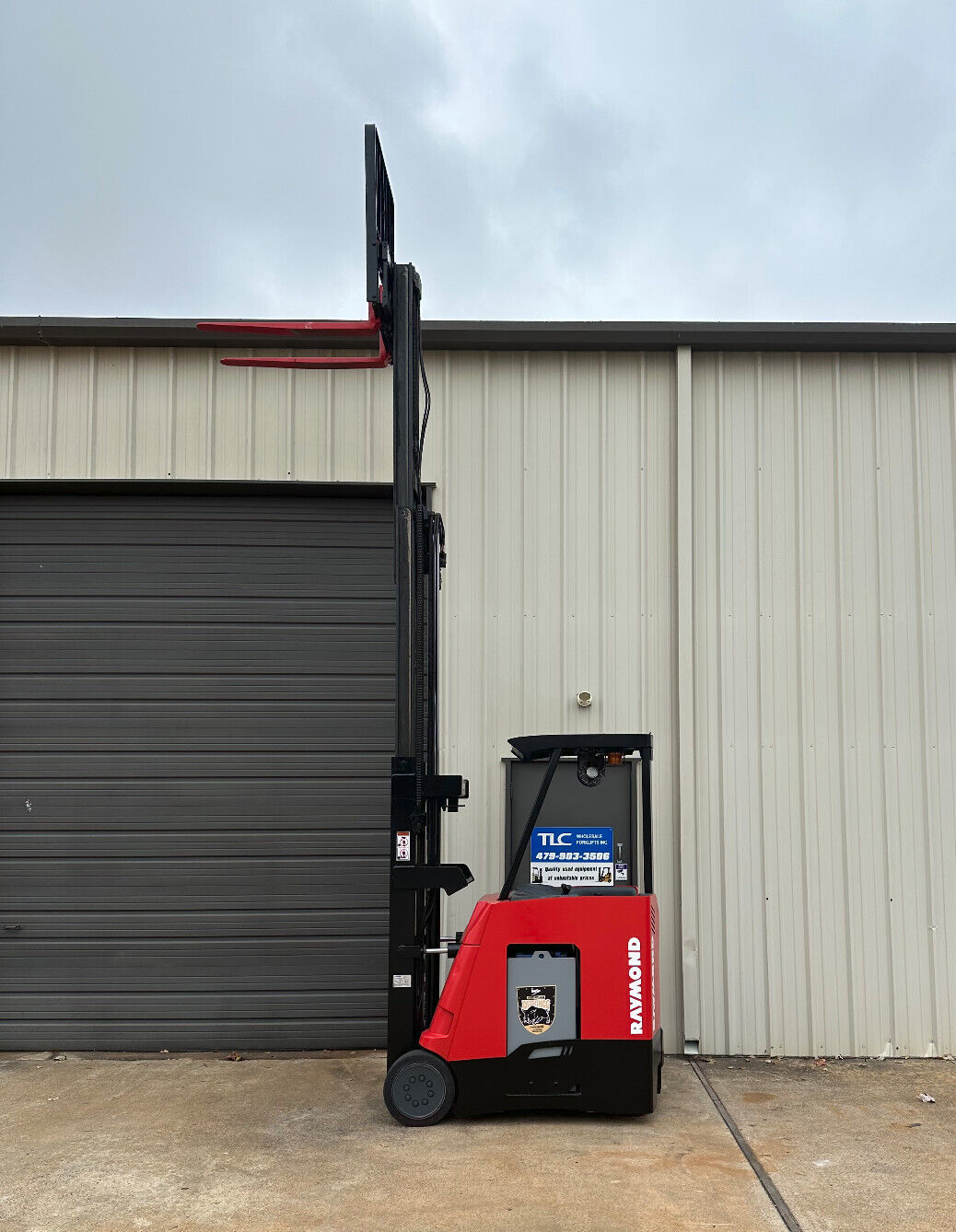 2013 Raymond 415-C30TT Forklift - Stand Up Electric Dock Stocker - 2208 ...