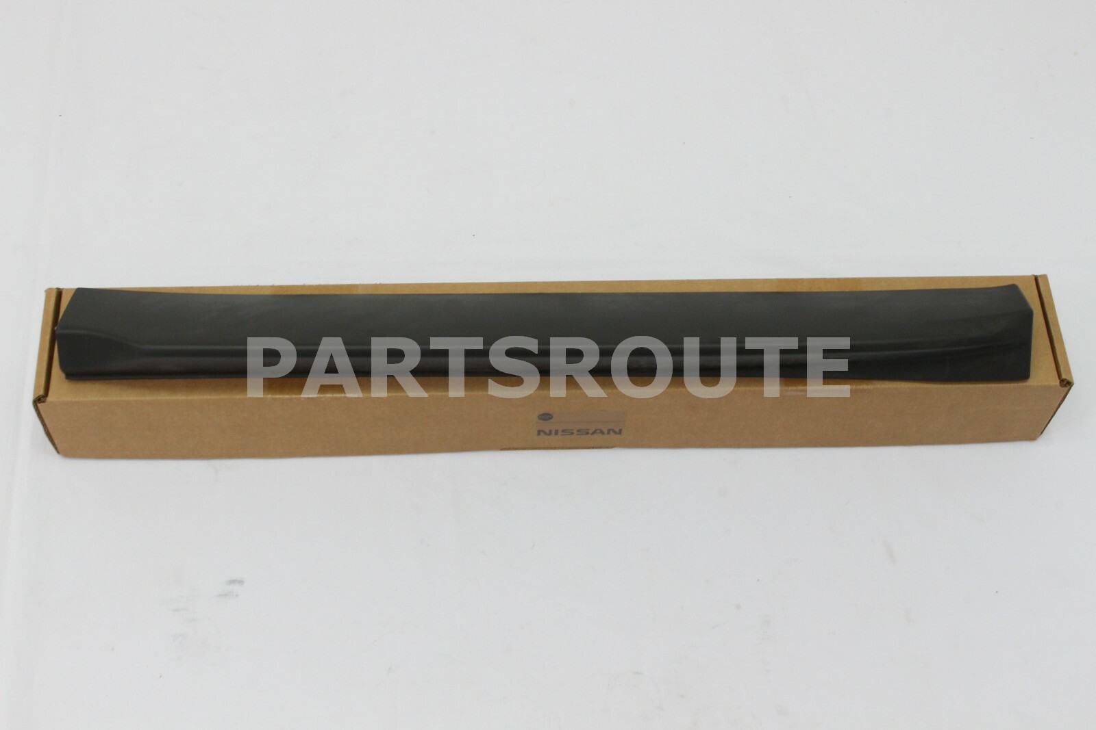 Infiniti JX35 2013 QX60 14-15 Genuine Rear Right Lower Door Moulding ...