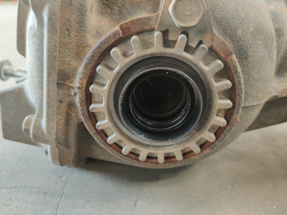 13-17 SUBARU CROSSTREK 2.0L REAR DIFFERENTIAL AXLE CARRIER ASSEMBLY ...