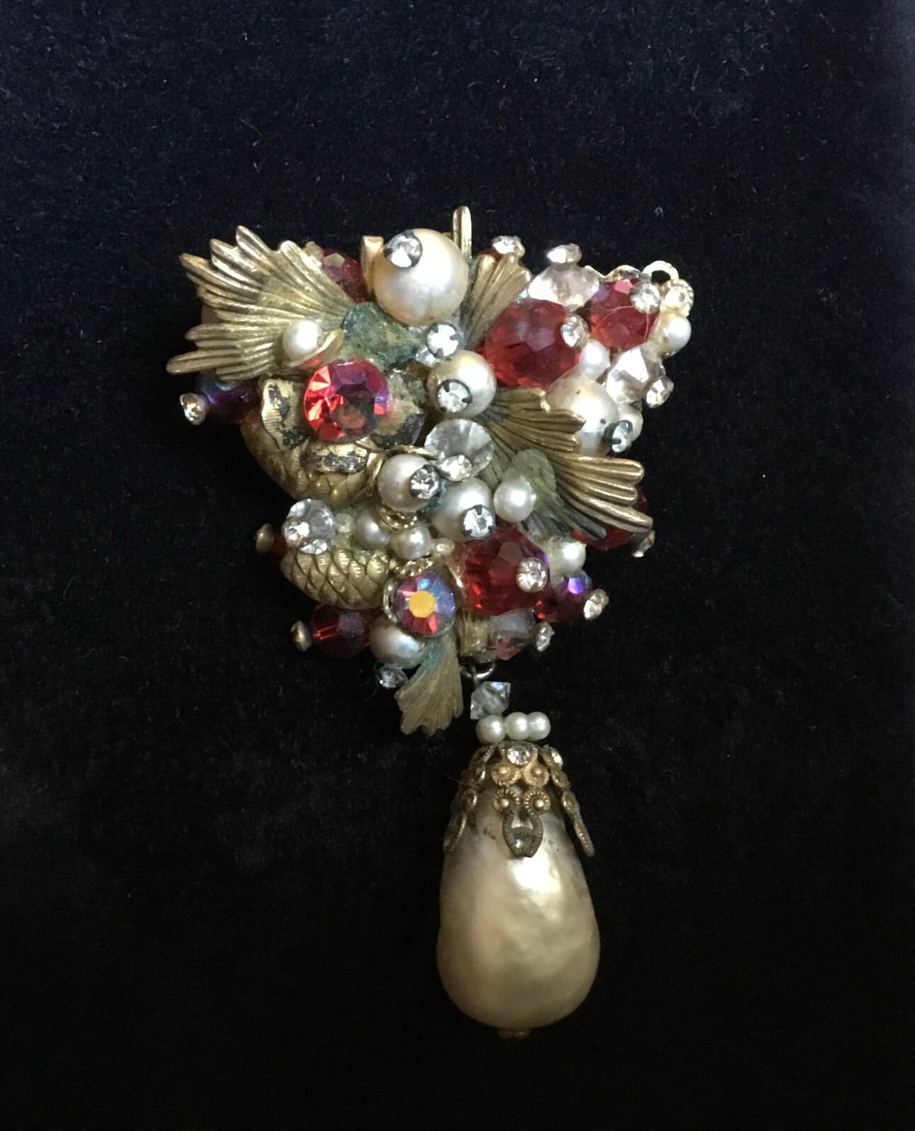 Vintage Vendome Signed Baroque Brooch Red Crystals Pe… - Gem