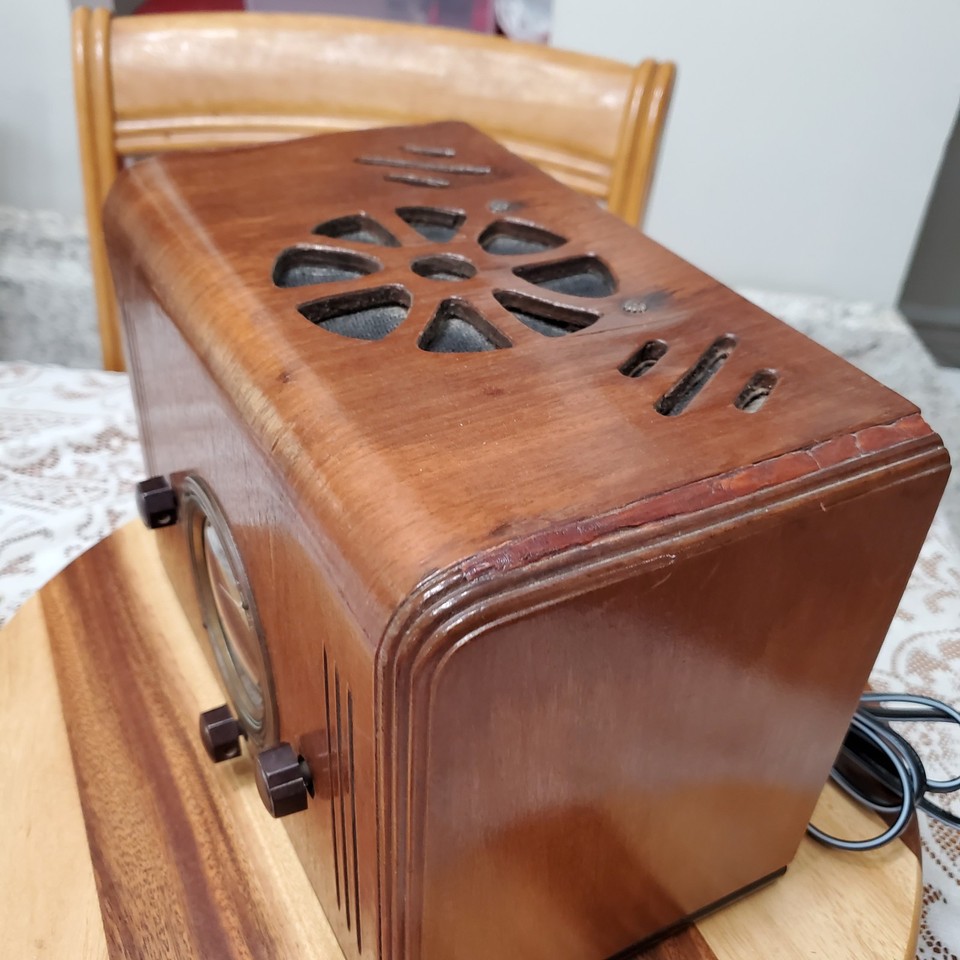 RARE Vintage 1935 Aetna J Cube Wood Radio Volcano Dial / Walgreens | eBay
