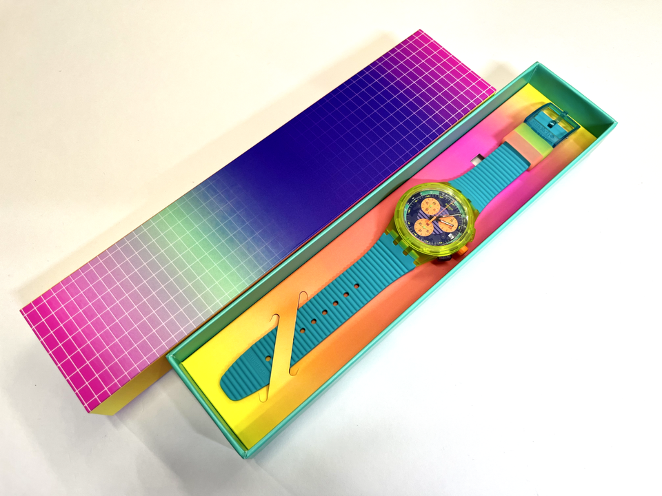 SWATCH NEON WAVE SUSJ404 Wristwatch Oversize Retro Watch Blue Yellow ...