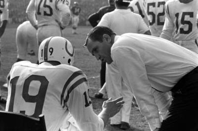 Baltimore Colts Head Coach Don Shula Johnny Unitas 1964 Old Football ...