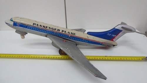 VINTAGE TIN PLATE TOY LITHO PASSENGER JET PLANE BATTERY RUN | eBay ...