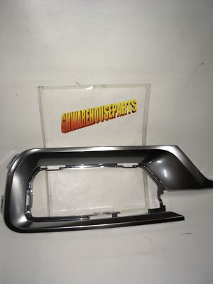 2013-2016 Acadia Driver Side Silver Front Bumper Fog Light Bezel Trim ...