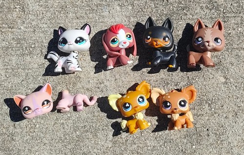 Littlest Pet Shop Cats + Dogs, Chihuahuas #963 #528, Walking Cat #1498 ...