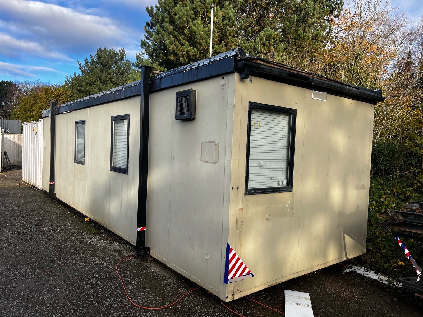 32ft Anti Vandal Site Office Cabin Container Welfare Block, Canteen ...